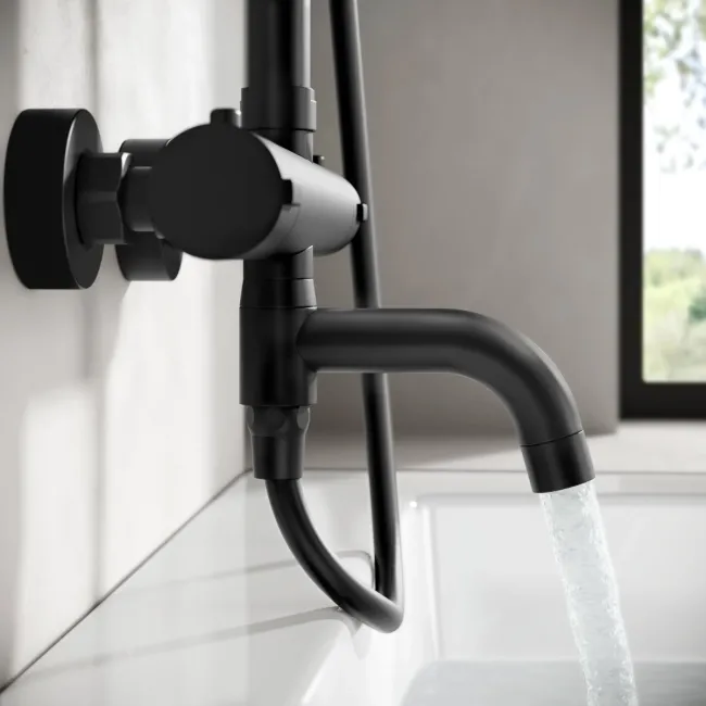 Doon Round Thermostatic Bath Filler Shower Set | Matt Black